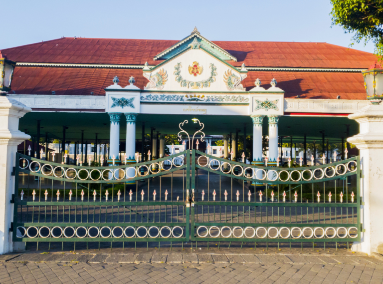 Yogyakarta: Keunikan, Kekayaan, dan Keberagaman Sebuah Kota Pusat Kebudayaan Jawa - Tour de Jogja